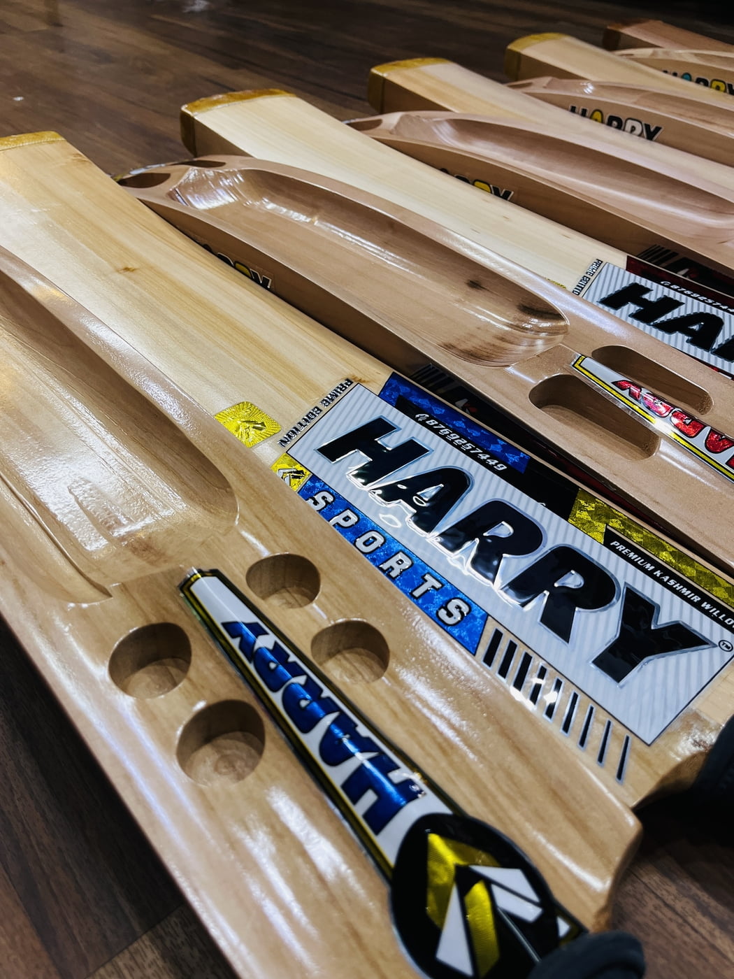 The Game Changer Bat For Hard Tennis @ HARRY-SPORTS