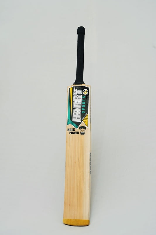 Lightweight Cricket Bat for Soft Tennis Ball